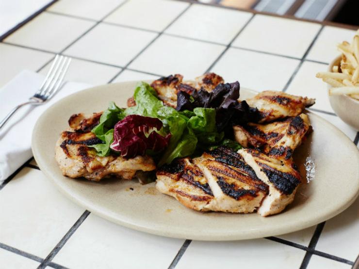 Lupulo Features Rustic Portuguese-Style Seafood - Swirled