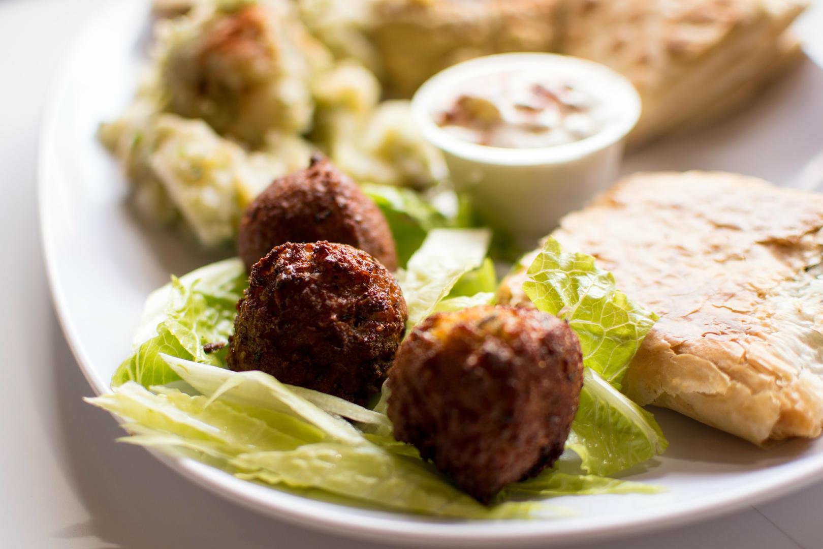 Best Falafel Recipe: How To Achieve Crunchy Chickpea Perfection