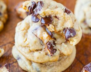 Best Snickers Dessert Recipes: Here's The Ultimate List