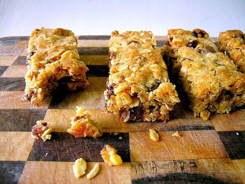 Best Healthy Snack Bars Ranked From Best To Worst