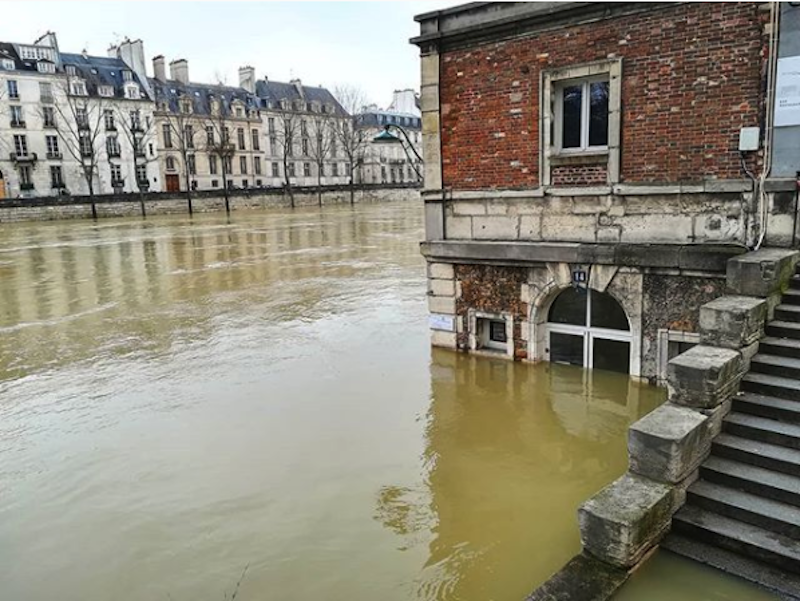 Paris Flooding Photos Of The Seine River